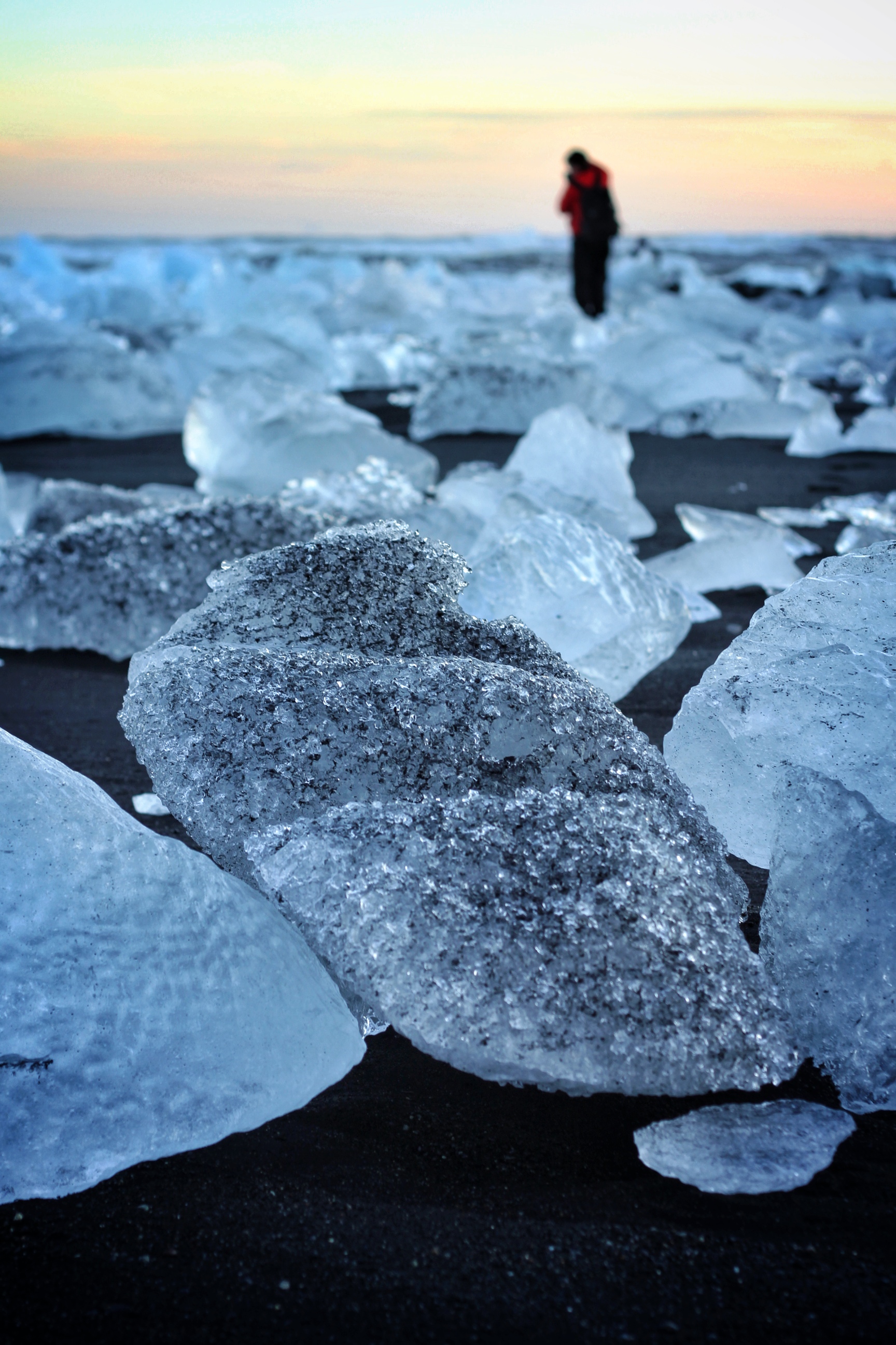 Exploring Jokulsarlon Glacier Lagoon & Diamond Beach in Iceland
