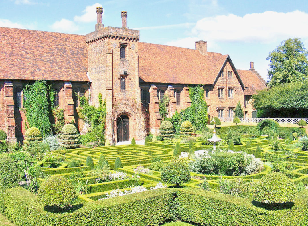 10 Most Beautiful Stately Homes to Visit in Britain